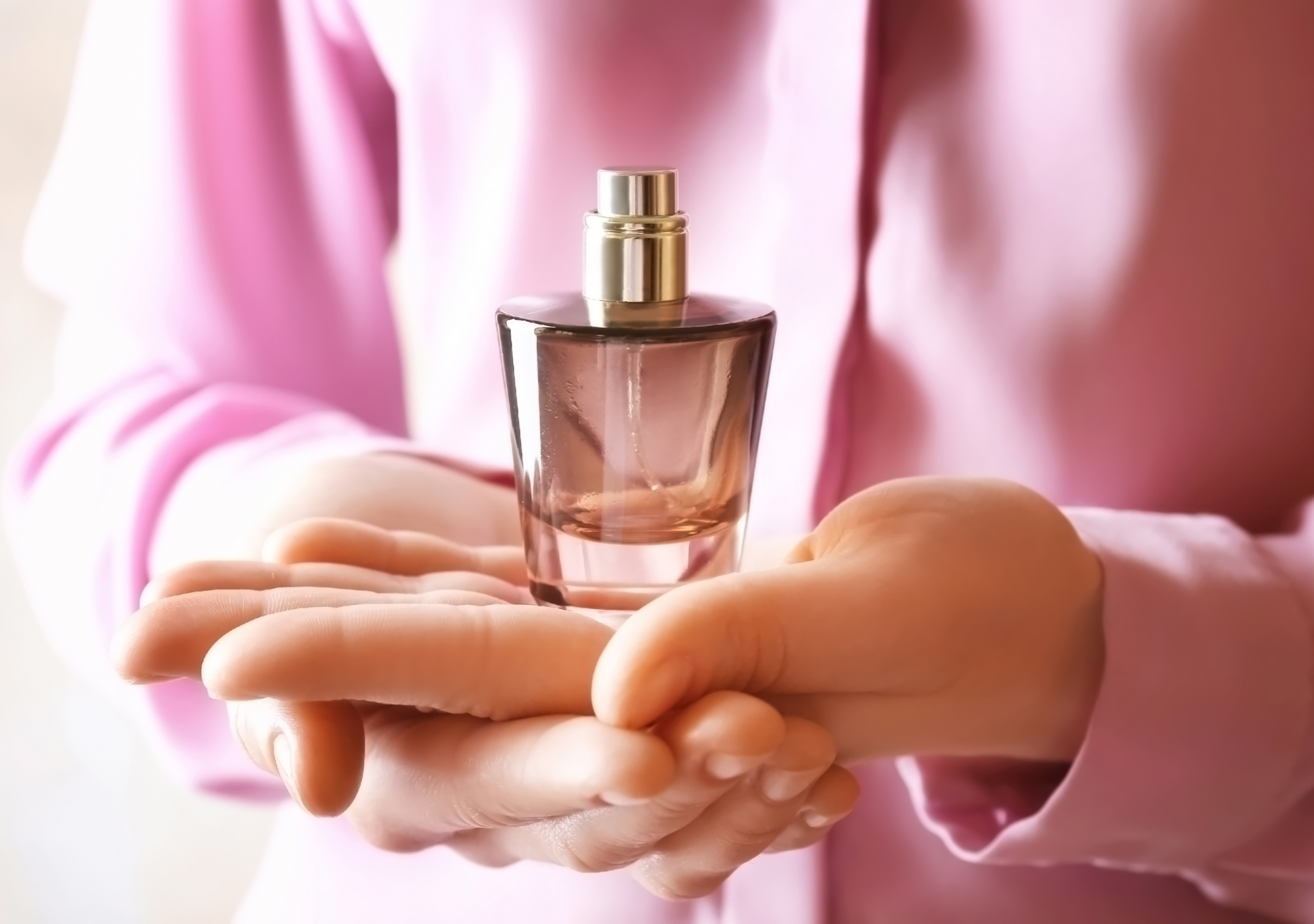 About us - perfumebooks
